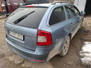 Skoda Octavia 2009 in Panevezys, with an engine capacity of 1.40 L and mileage of 300 thousand km for 1000 €, photo 2 on AUTOMOTO.COM.LV