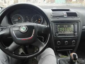 Skoda Octavia 2009 in Vilnius, with an engine capacity of 1.90 L and mileage of 393 thousand km for 1650 €, photo 4 on AUTOMOTO.COM.LV