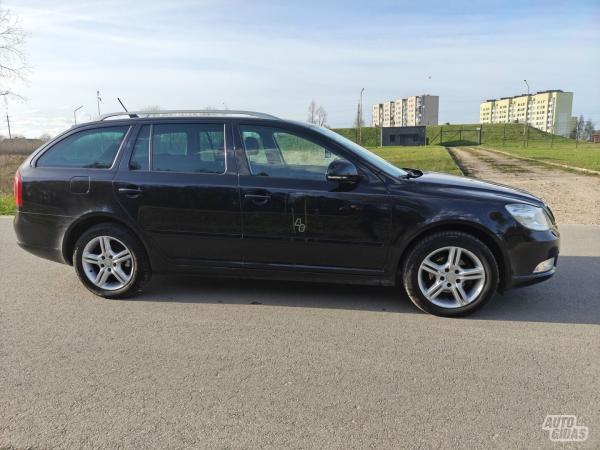 Skoda Octavia 2009 in Alytus, with an engine capacity of 1.60 L and mileage of 380 thousand km for 3550 €, photo 8 on AUTOMOTO.COM.LV