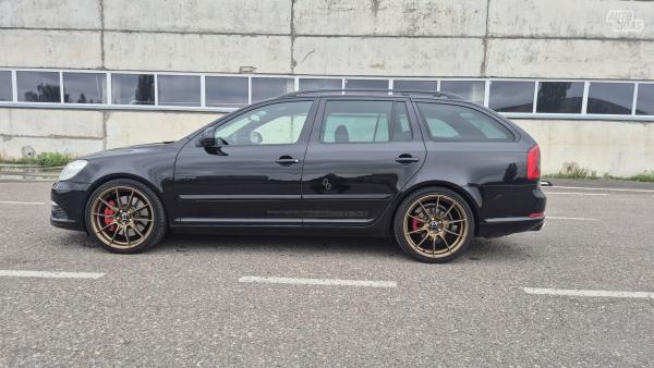 Skoda Octavia 2009 in Alytus, with an engine capacity of 2.00 L and mileage of 500 thousand km for 6500 €, photo 2 on AUTOMOTO.COM.LV