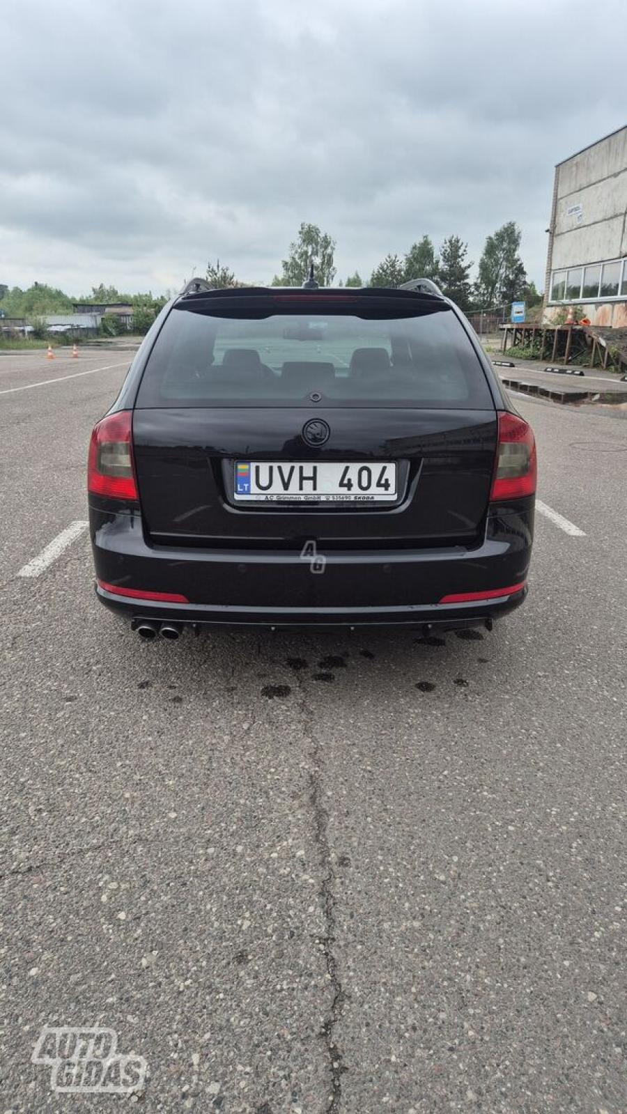 Skoda Octavia 2009 Alīta, ar dzinēja tilpumu 2.00 L un nobraukumu 500 tūkst. km par 6500 €, foto 5 vietnē AUTOMOTO.COM.LV