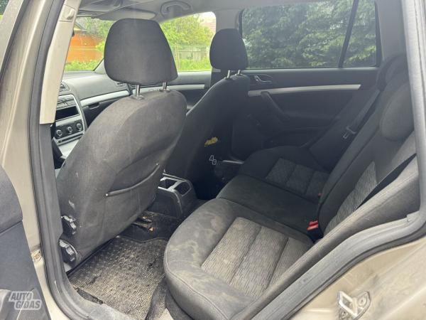 Skoda Octavia 2009 in Vilnius, with an engine capacity of 1.90 L and mileage of 433 thousand km for 900 €, photo 7 on AUTOMOTO.COM.LV