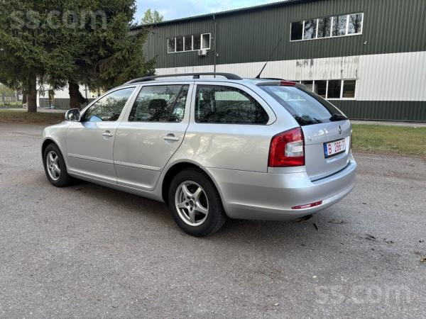 Skoda Octavia 2009 in Ogre, with an engine capacity of 1.40 L and mileage of 229 thousand km for 4200 €, photo 6 on AUTOMOTO.COM.LV
