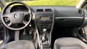 Skoda Octavia 2009 Utena, ar dzinēja tilpumu 2.00 L un nobraukumu 311 tūkst. km par 1600 €, foto 13 vietnē AUTOMOTO.COM.LV