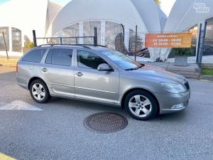 Skoda Octavia 2009 in Vilnius, with an engine capacity of 1.40 L and mileage of 325 thousand km for 2250 €, photo 5 on AUTOMOTO.COM.LV