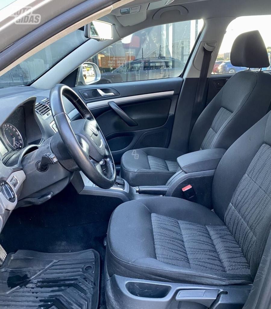 Skoda Octavia 2009 in Vilnius, with an engine capacity of 1.40 L and mileage of 325 thousand km for 2250 €, photo 12 on AUTOMOTO.COM.LV