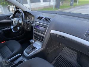 Skoda Octavia 2009 in Vilnius, with an engine capacity of 1.40 L and mileage of 325 thousand km for 2250 €, photo 13 on AUTOMOTO.COM.LV