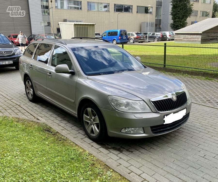 Skoda Octavia 2009 in Vilnius, with an engine capacity of 1.40 L and mileage of 325 thousand km for 2000 €, photo 1 on AUTOMOTO.COM.LV