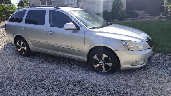 Skoda Octavia 2009 in Marijampole, with an engine capacity of 1.90 L and mileage of 516 thousand km for 850 €, photo 10 on AUTOMOTO.COM.LV