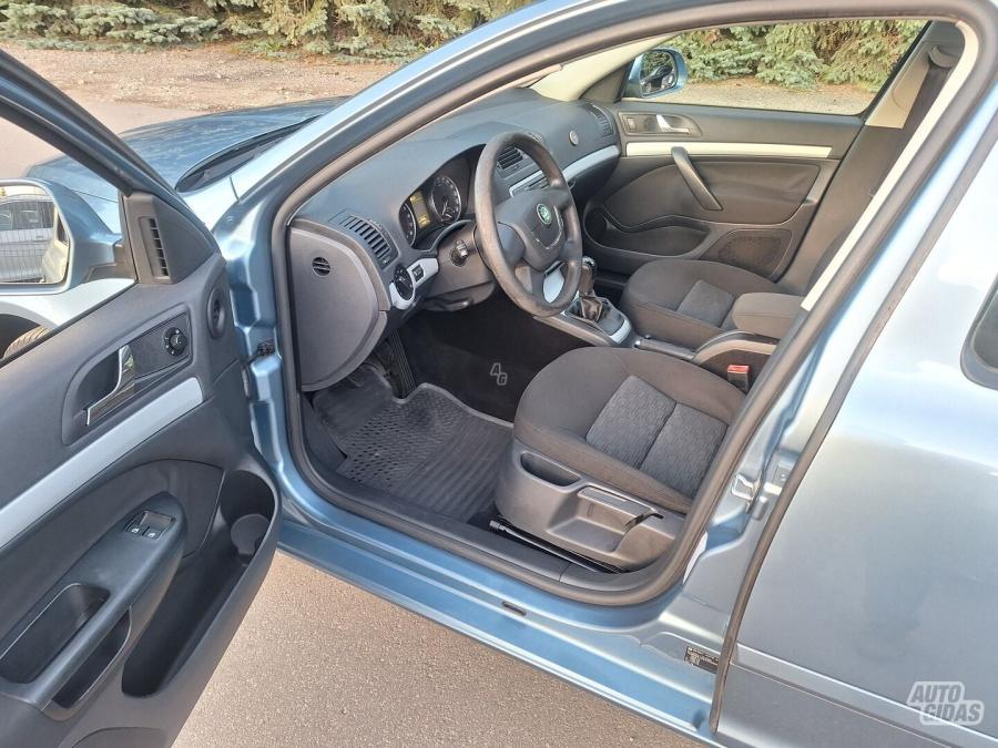 Шкода Октавия 2009 в Утена, объемом двигателя 1.90 л и пробегом 245 тыс. км за 3500 €, фото 7 на AUTOMOTO.COM.LV