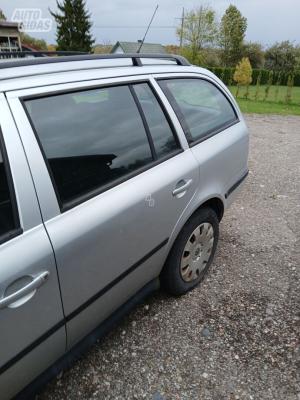 Skoda Octavia 2009 in Vilnius, with an engine capacity of 1.90 L and mileage of 311 thousand km for 500 €, photo 6 on AUTOMOTO.COM.LV