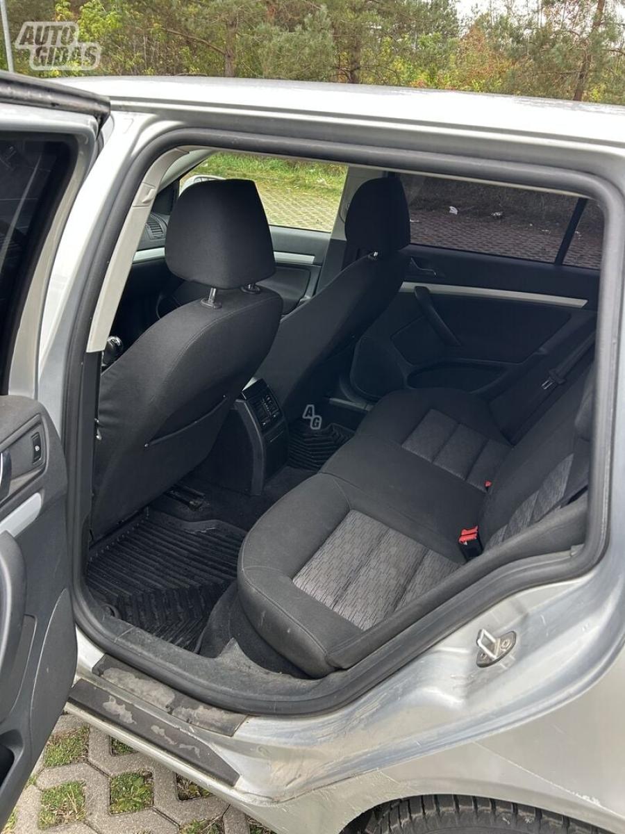 Skoda Octavia 2009 in Varena, with an engine capacity of 1.60 L and mileage of 375 thousand km for 1800 €, photo 8 on AUTOMOTO.COM.LV
