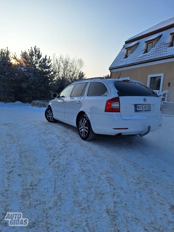 Skoda Octavia 2010 Kelmė, ar dzinēja tilpumu 1.60 L un nobraukumu 290 tūkst. km par 2800 €, foto 3 vietnē AUTOMOTO.COM.LV