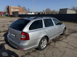 Skoda Octavia 2010 Viļņa, ar dzinēja tilpumu 2.00 L un nobraukumu 238 tūkst. km par 3800 €, foto 2 vietnē AUTOMOTO.COM.LV