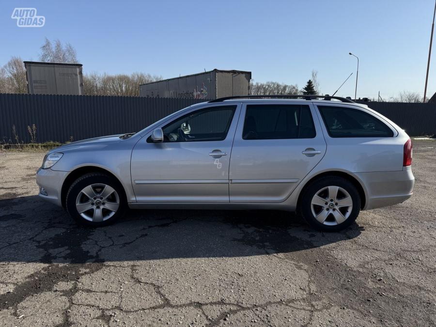 Skoda Octavia 2010 Viļņa, ar dzinēja tilpumu 2.00 L un nobraukumu 238 tūkst. km par 3800 €, foto 6 vietnē AUTOMOTO.COM.LV