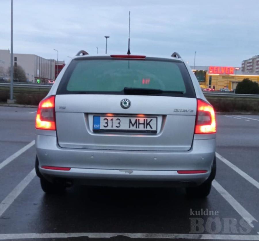 Skoda Octavia 2010 Tallina, ar dzinēja tilpumu 90.00 L un nobraukumu 0 tūkst. km par 1700 €, foto 2 vietnē AUTOMOTO.COM.LV