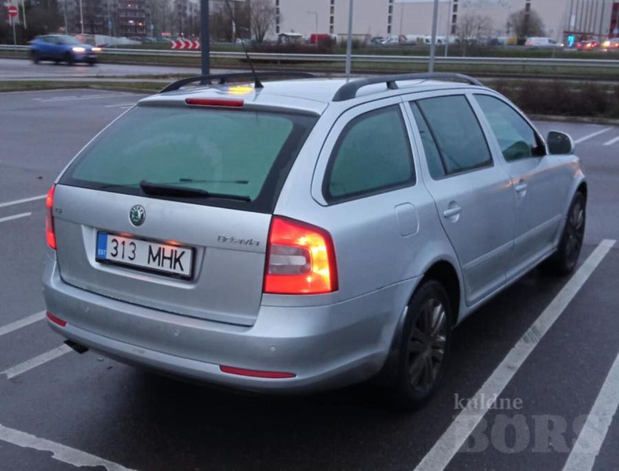 Skoda Octavia 2010 Tallina, ar dzinēja tilpumu 90.00 L un nobraukumu 0 tūkst. km par 1700 €, foto 4 vietnē AUTOMOTO.COM.LV