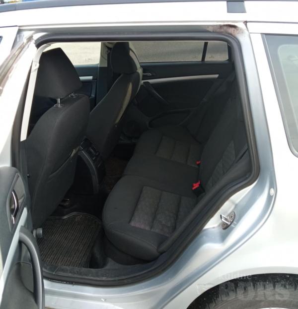 Skoda Octavia 2010 in Tallinn, with an engine capacity of 90.00 L and mileage of 0 thousand km for 1700 €, photo 11 on AUTOMOTO.COM.LV