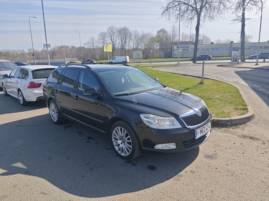 Skoda Octavia 2010 in Vilnius, with an engine capacity of 1.90 L and mileage of 320 thousand km for 4200 €, photo 1 on AUTOMOTO.COM.LV