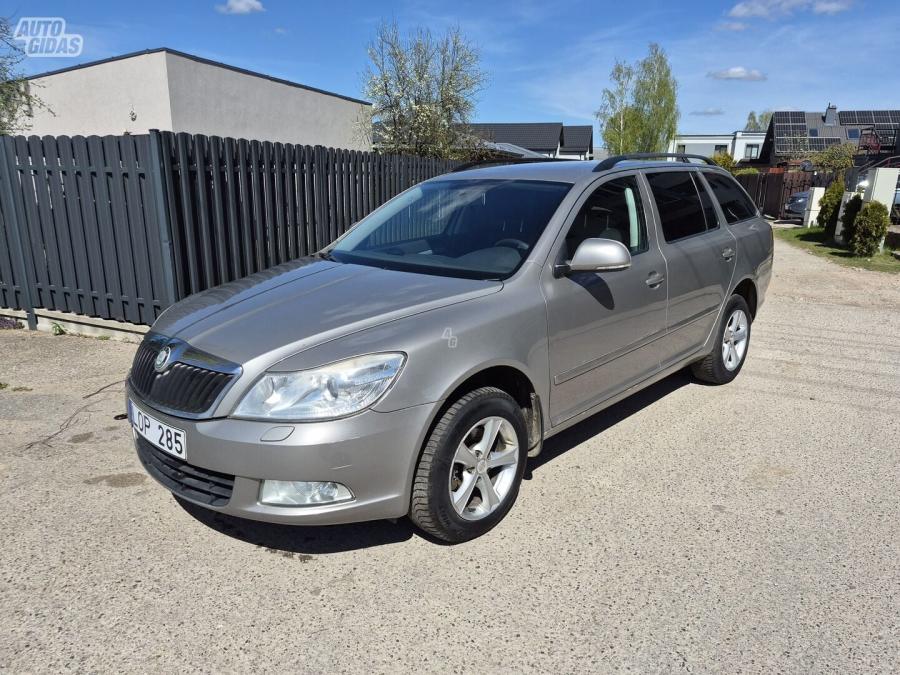 Шкода Октавия 2010 в Каунас, объемом двигателя 1.60 л и пробегом 392 тыс. км за 1700 €, фото 1 на AUTOMOTO.COM.LV
