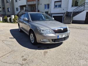 Шкода Октавия 2010 в Каунас, объемом двигателя 1.60 л и пробегом 392 тыс. км за 1700 €, фото 4 на AUTOMOTO.COM.LV