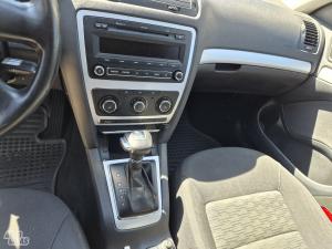 Шкода Октавия 2010 в Каунас, объемом двигателя 1.60 л и пробегом 392 тыс. км за 1700 €, фото 12 на AUTOMOTO.COM.LV