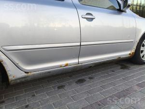 Skoda Octavia 2010 in Riga, with an engine capacity of 1.90 L and mileage of 401 thousand km for 600 €, photo 6 on AUTOMOTO.COM.LV