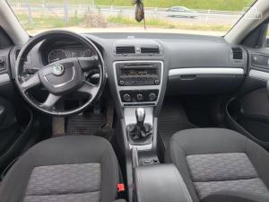 Skoda Octavia 2010 Viļņa, ar dzinēja tilpumu 1.80 L un nobraukumu 338 tūkst. km par 1700 €, foto 10 vietnē AUTOMOTO.COM.LV