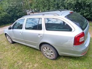 Skoda Octavia 2010 Rīga, ar dzinēja tilpumu 1.90 L un nobraukumu 203 tūkst. km par 4200 €, foto 6 vietnē AUTOMOTO.COM.LV