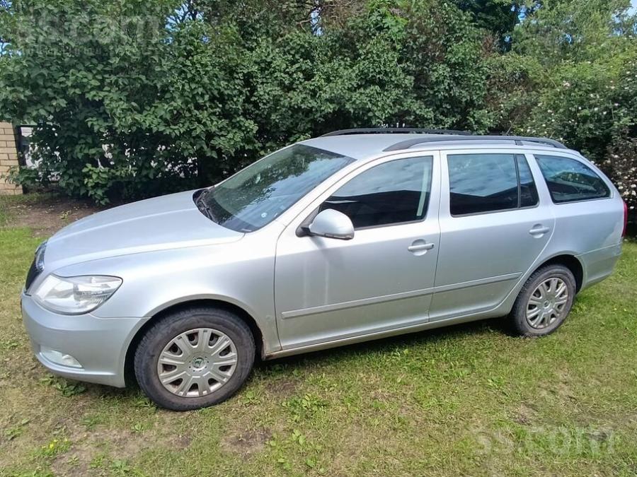 Skoda Octavia 2010 Rīga, ar dzinēja tilpumu 1.90 L un nobraukumu 203 tūkst. km par 4200 €, foto 7 vietnē AUTOMOTO.COM.LV