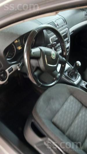 Skoda Octavia 2010 Rīga, ar dzinēja tilpumu 1.90 L un nobraukumu 203 tūkst. km par 4200 €, foto 9 vietnē AUTOMOTO.COM.LV