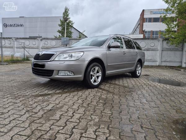 Шкода Октавия 2010 в Каунас, объемом двигателя 1.60 л и пробегом 392 тыс. км за 2900 €, фото 4 на AUTOMOTO.COM.LV