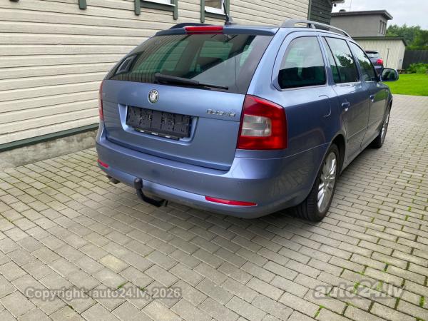 Skoda Octavia 2010 Tallina, ar dzinēja tilpumu 2.00 L un nobraukumu 295 tūkst. km par 4790 €, foto 4 vietnē AUTOMOTO.COM.LV
