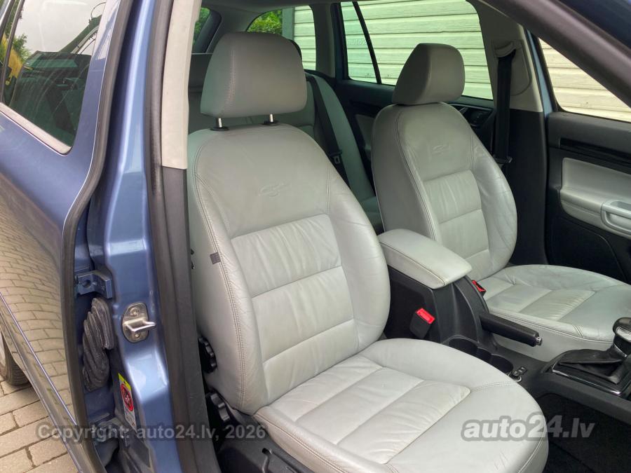 Skoda Octavia 2010 in Tallinn, with an engine capacity of 2.00 L and mileage of 295 thousand km for 4790 €, photo 11 on AUTOMOTO.COM.LV