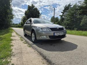 Skoda Octavia 2010 Kauņa, ar dzinēja tilpumu 1.60 L un nobraukumu 392 tūkst. km par 2700 €, foto  vietnē AUTOMOTO.COM.LV