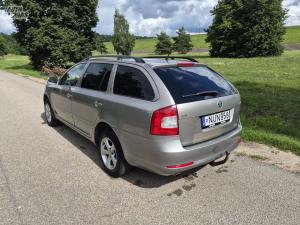 Шкода Октавия 2010 в Каунас, объемом двигателя 1.60 л и пробегом 392 тыс. км за 2700 €, фото 8 на AUTOMOTO.COM.LV
