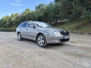Skoda Octavia 2010 Kauņa, ar dzinēja tilpumu 1.60 L un nobraukumu 392 tūkst. km par 3200 €, foto 3 vietnē AUTOMOTO.COM.LV