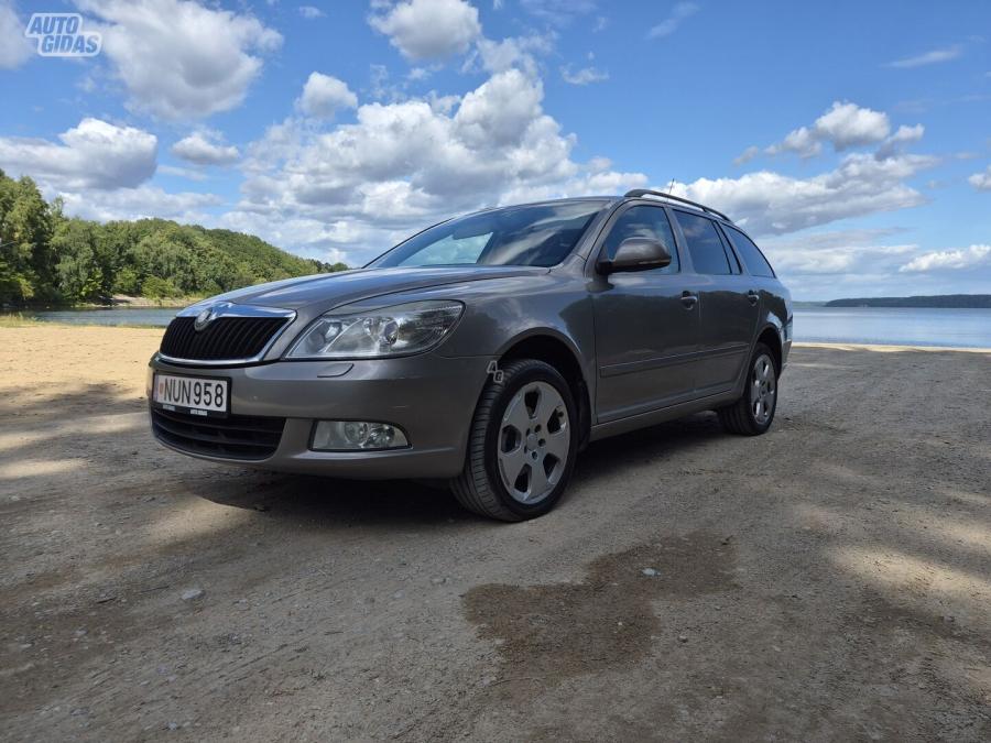 Skoda Octavia 2010 Kauņa, ar dzinēja tilpumu 1.60 L un nobraukumu 392 tūkst. km par 3200 €, foto 10 vietnē AUTOMOTO.COM.LV