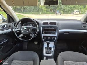 Skoda Octavia 2010 Kauņa, ar dzinēja tilpumu 1.60 L un nobraukumu 392 tūkst. km par 3200 €, foto 12 vietnē AUTOMOTO.COM.LV