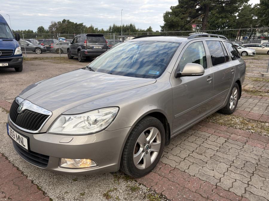 Skoda Octavia 2010 Keila, ar dzinēja tilpumu 1.40 L un nobraukumu 157 tūkst. km par 4800 €, foto 3 vietnē AUTOMOTO.COM.LV