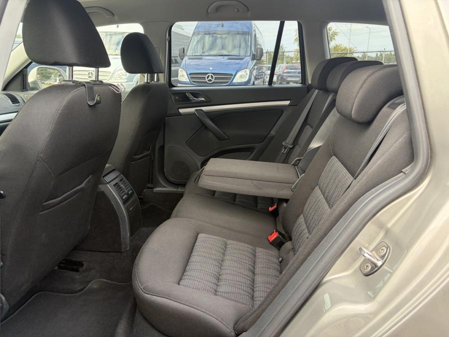 Skoda Octavia 2010 in Keila, with an engine capacity of 1.40 L and mileage of 157 thousand km for 4800 €, photo 22 on AUTOMOTO.COM.LV