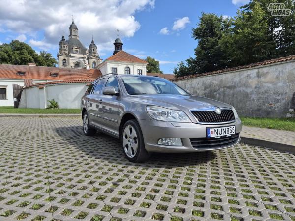 Шкода Октавия 2010 в Каунас, объемом двигателя 1.60 л и пробегом 392 тыс. км за 2500 €, фото 9 на AUTOMOTO.COM.LV