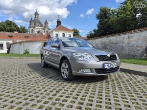 Skoda Octavia 2010 Kauņa, ar dzinēja tilpumu 1.60 L un nobraukumu 392 tūkst. km par 2500 €, foto 9 vietnē AUTOMOTO.COM.LV