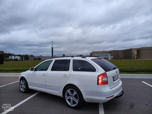 Skoda Octavia 2010 Klaipėda vietnē Skoda Octavia 2010 Klaipėda, ar dzinēja tilpumu 1.60 L un nobraukumu 351 tūkst. km par 3000 €, foto 4 vietnē AUTOMOTO.COM.LV