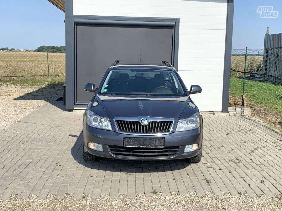 Skoda Octavia 2011 in Kaunas, with an engine capacity of 2.00 L and mileage of 264 thousand km for 4250 €, photo 8 on AUTOMOTO.COM.LV