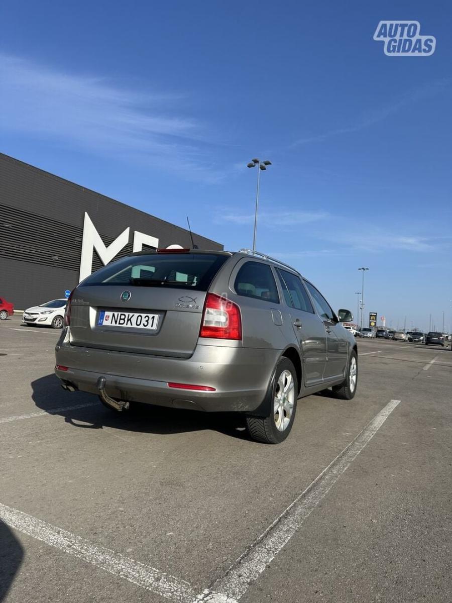 Skoda Octavia 2011 Kauņa, ar dzinēja tilpumu 2.00 L un nobraukumu 390 tūkst. km par 4300 €, foto 2 vietnē AUTOMOTO.COM.LV