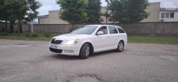Skoda Octavia 2011 in Mazeikiai, with an engine capacity of 1.80 L and mileage of 226 thousand km for 2399 €, photo 3 on AUTOMOTO.COM.LV