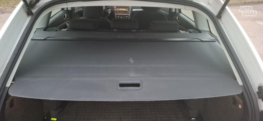 Skoda Octavia 2011 in Mazeikiai, with an engine capacity of 1.80 L and mileage of 226 thousand km for 2399 €, photo 8 on AUTOMOTO.COM.LV
