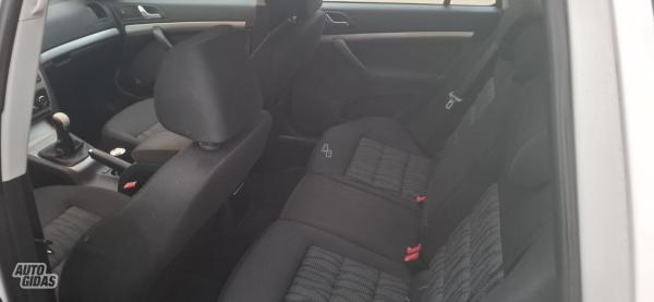 Skoda Octavia 2011 in Mazeikiai, with an engine capacity of 1.80 L and mileage of 226 thousand km for 2399 €, photo 8 on AUTOMOTO.COM.LV