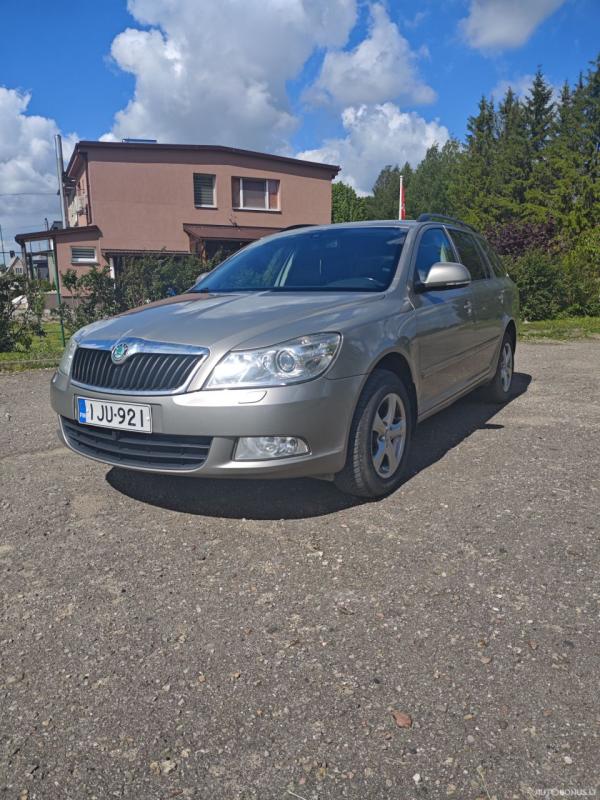 Шкода Октавия 2011 в Расейняй, объемом двигателя 1.60 л и пробегом 320 тыс. км за 3000 €, фото 1 на AUTOMOTO.COM.LV